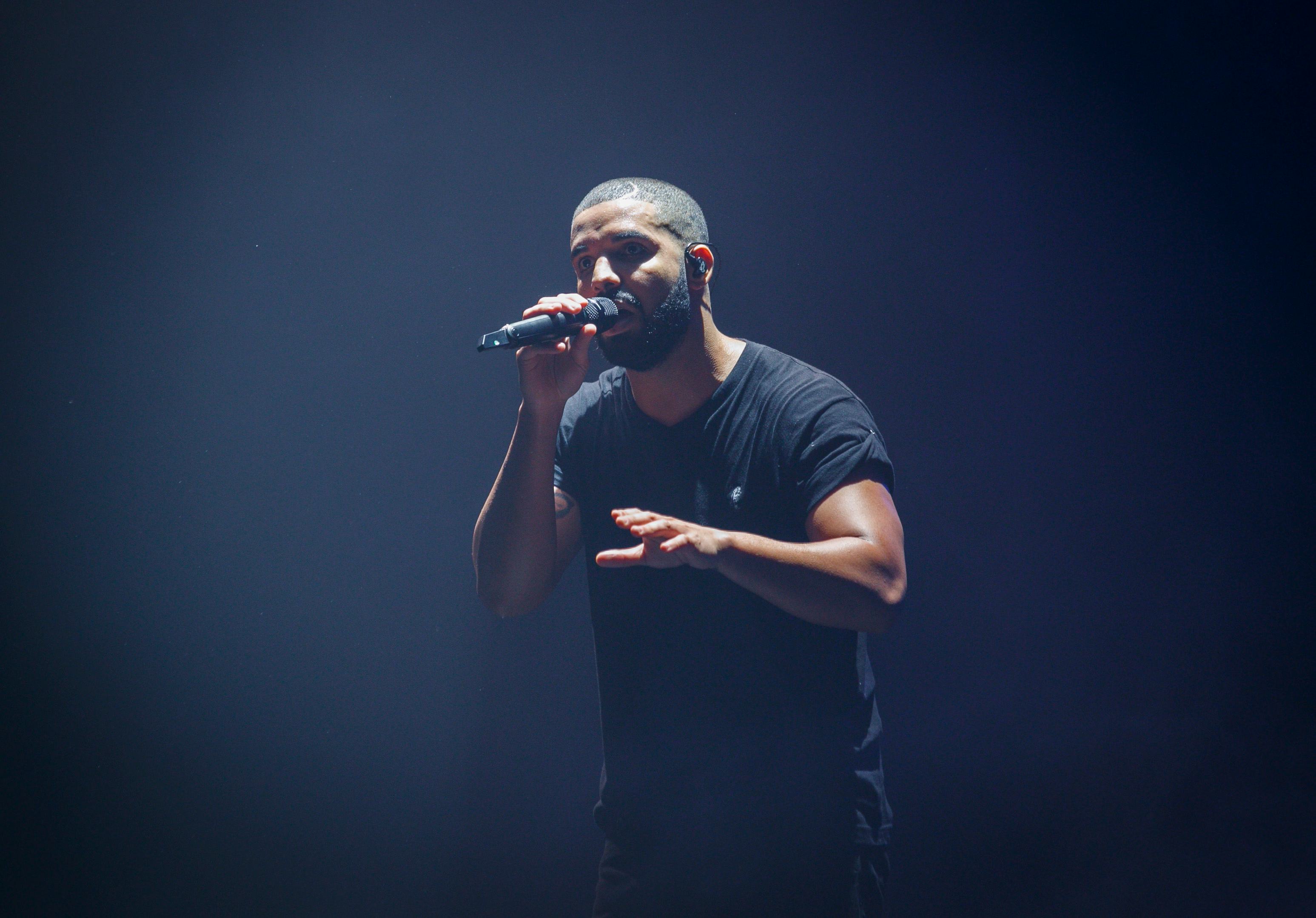 The 6 Ways Drake Is Influenced By Toronto In His New Music