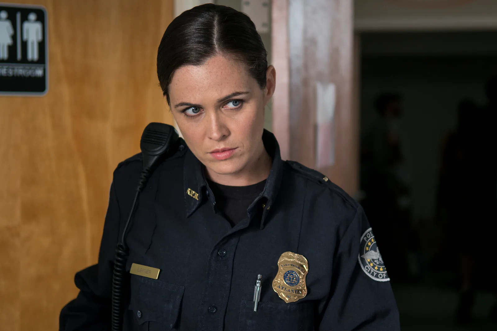 Officer Dawn Dies on 'The Walking Dead' Finale, Wasting a Perfectly ...