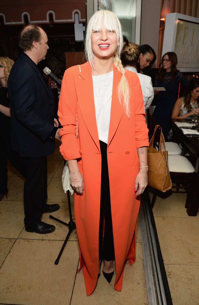 Why Does Sia Hide Her Face? 6 Times She Was An Amazing Artist Even ...