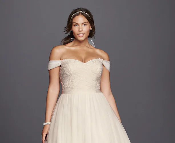 These 8 Plus Size Wedding Gown Designers Are Perfect For Body Positive ...