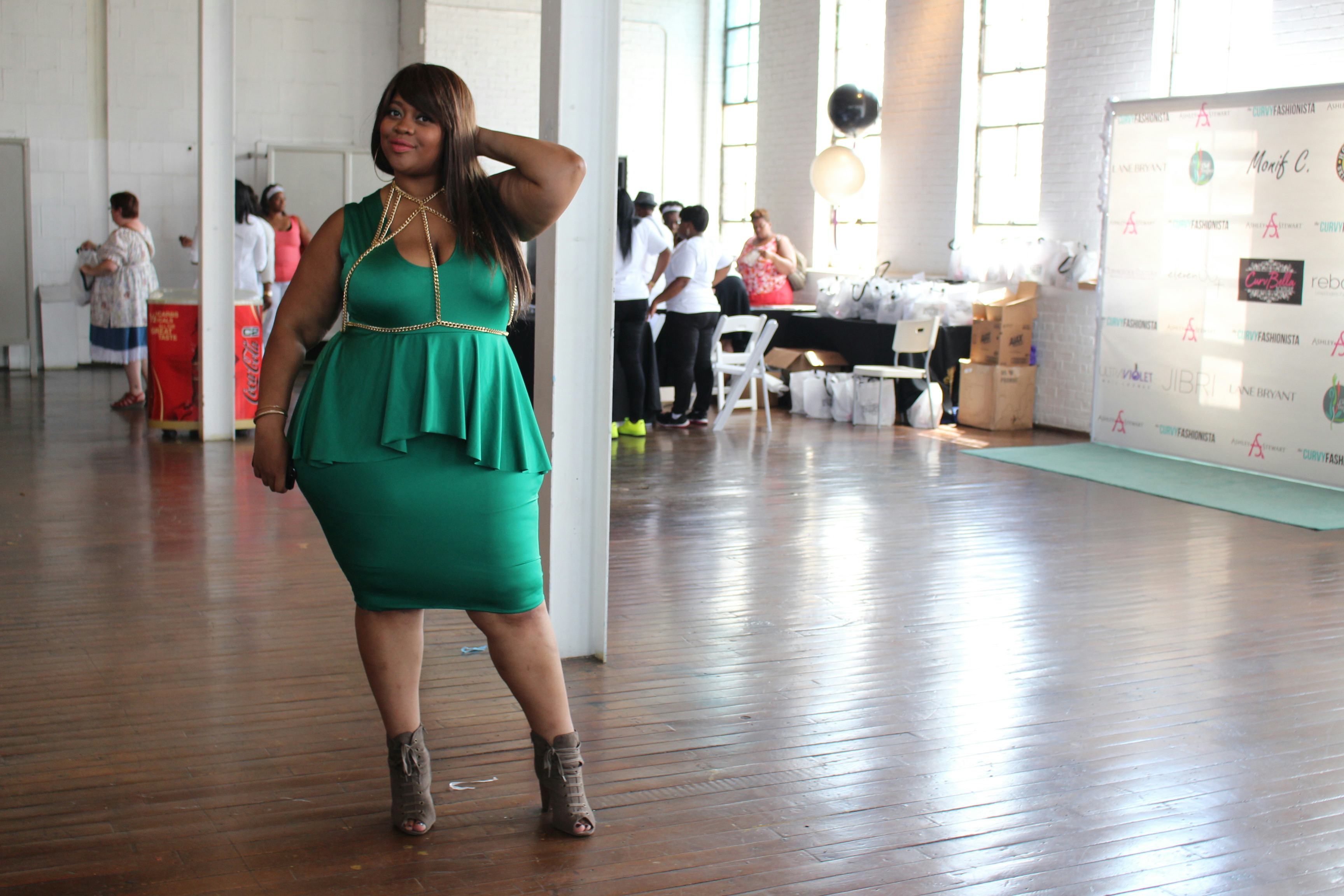 9 TCFStyle Expo Street Style Photos Full Of Body Positive Fashion ...
