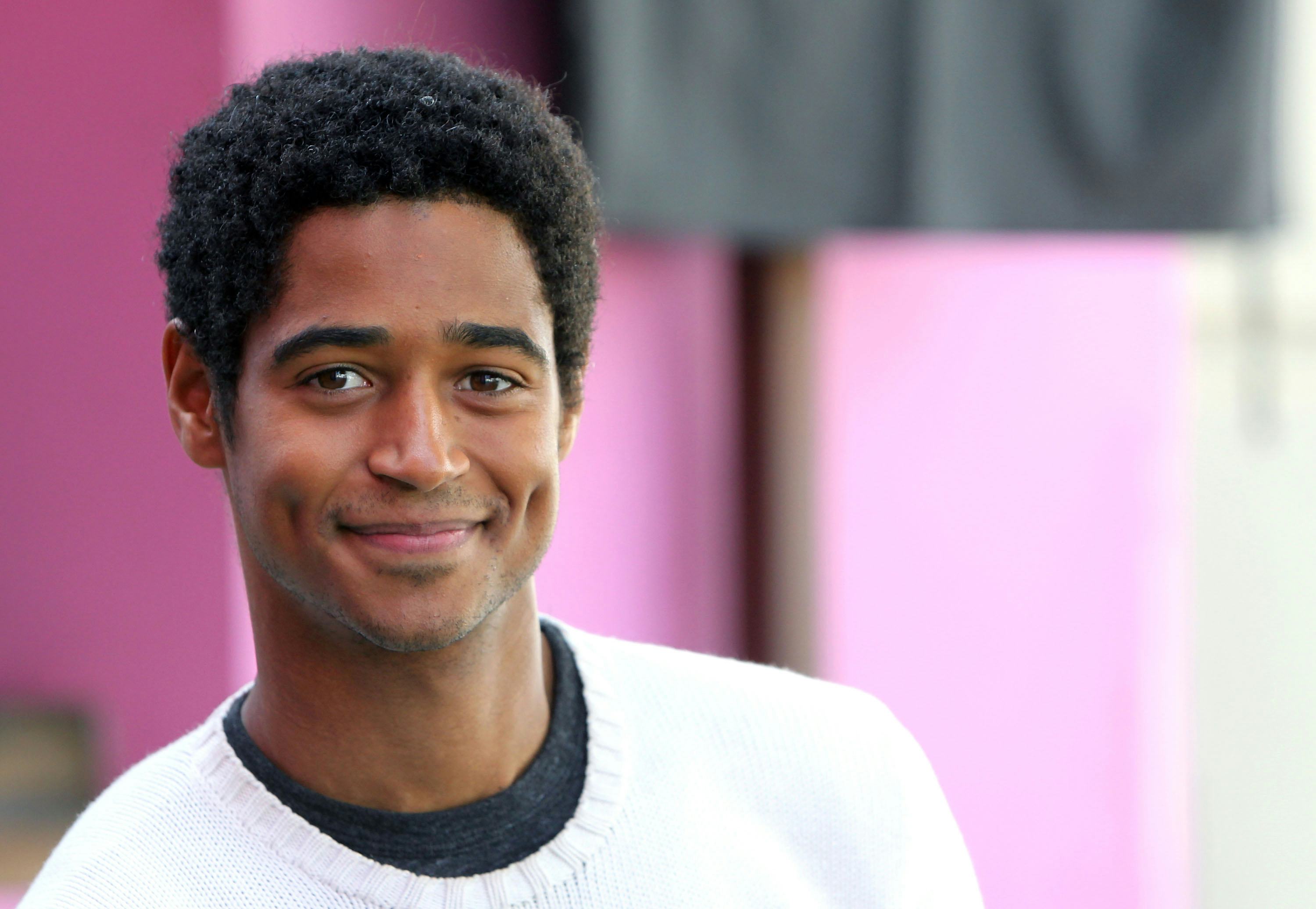 Alfred Enoch Says Matthew Lewis Was Secretly Attractive All Along, So ...