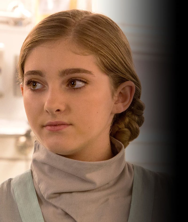 Will Prim Die in 'Mockingjay Part 1'? 8 Theories About How The Scene ...