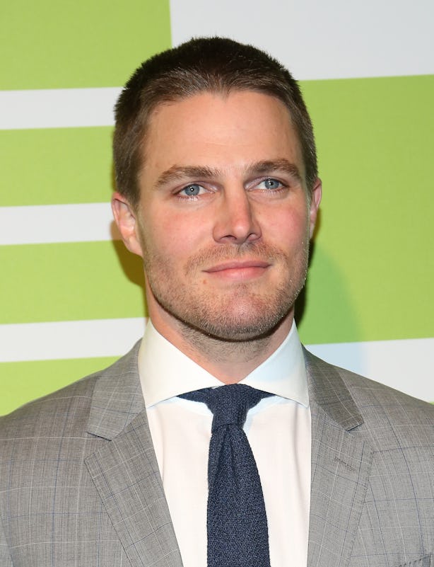 Stephen Amell Hits A Home Run At MLB Batting Practice Proving That The ...