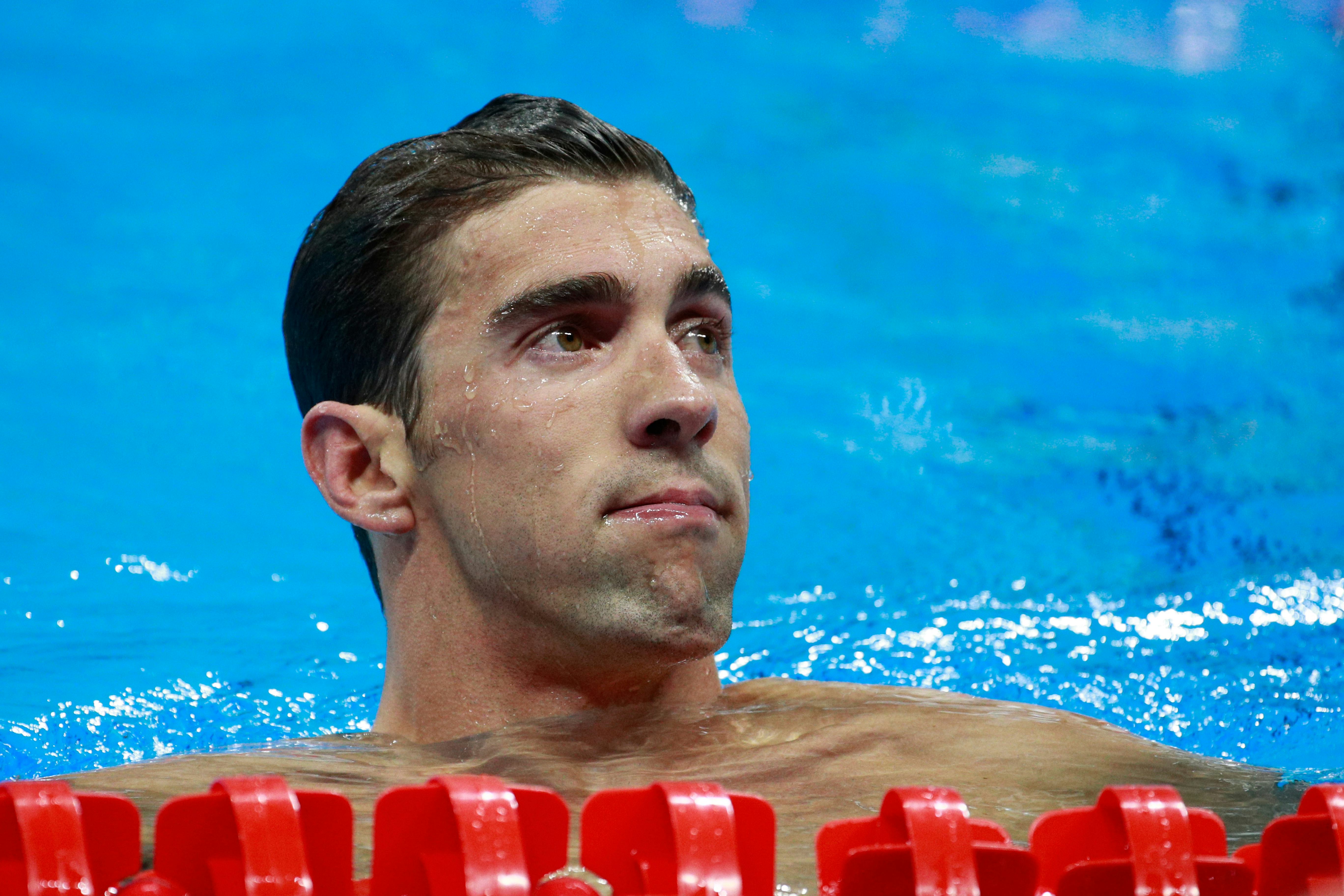 Michael Phelps' Face While Chad Le Clos Dances In The Waiting Room Is ...