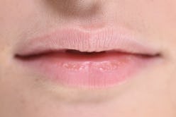 6 Natural Ways To Exfoliate Your Lips So Your Pout Is Ready For Any ...