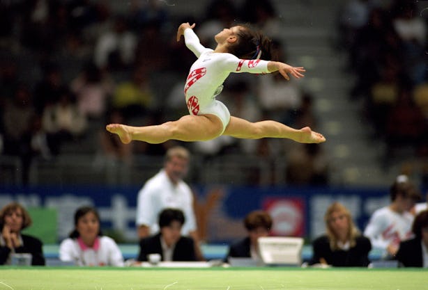 Where Is Dominique Moceanu Now? The "Magnificent Seven" Olympic Gymnast ...