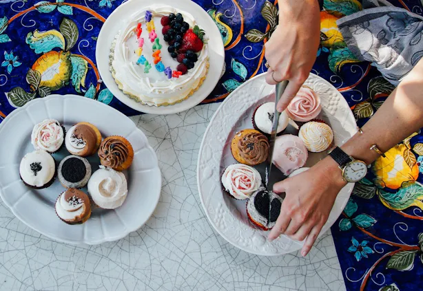 How To Throw A Party In A Small Apartment With 11 Helpful Hacks