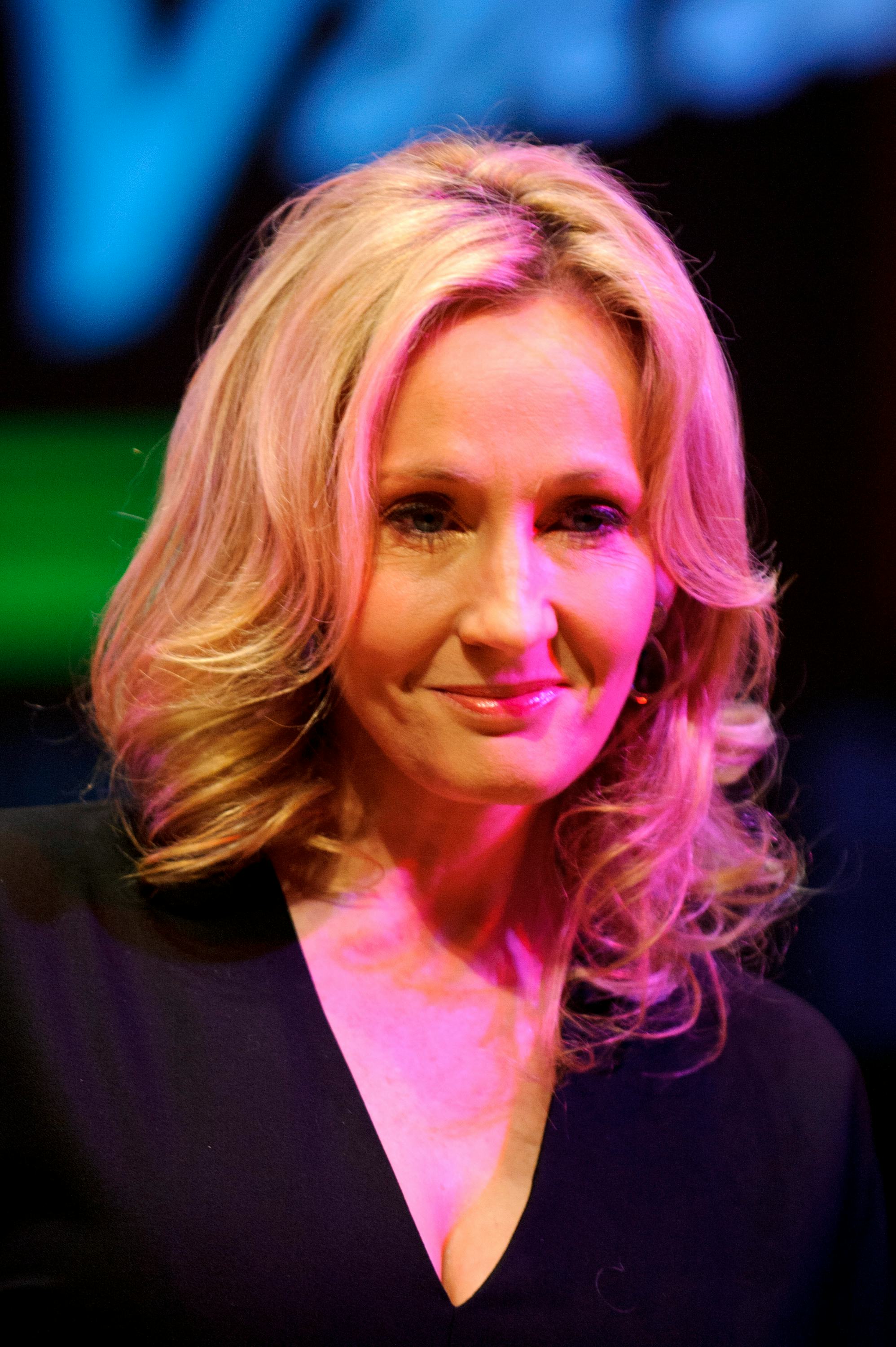 J.K. Rowling Is The Most Powerful Author In Hollywood — And These ...