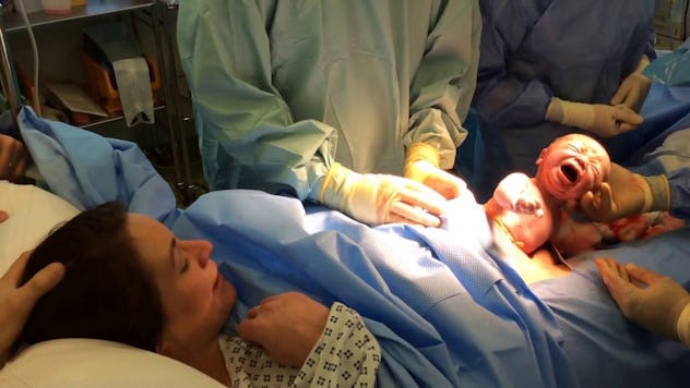 17 Birthing Videos That'll Make You Feel Better About What You're About ...