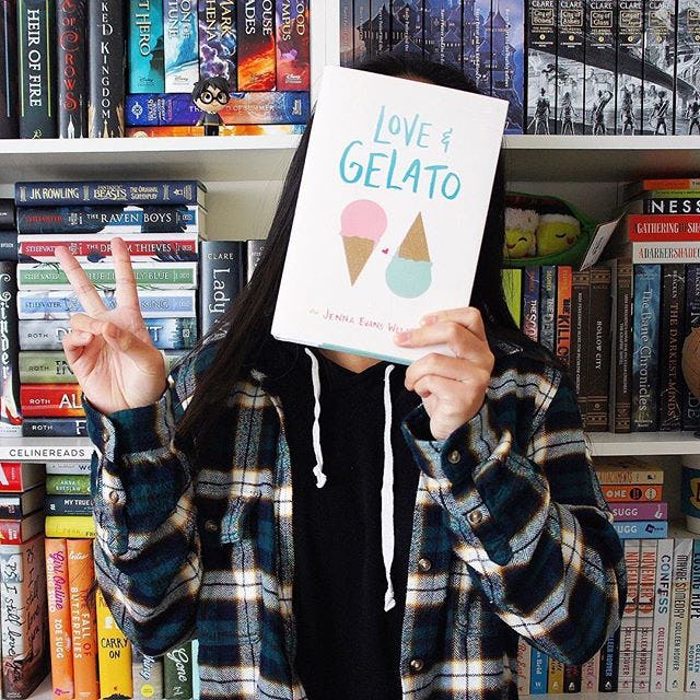 15 Weird Things You Do While Reading That Are Actually Totally Normal