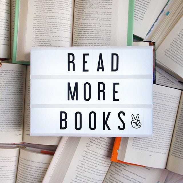 11 Little Ways Reading Makes Your Life Better Every Day