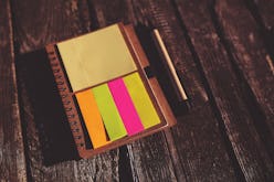 We've Been Using Sticky Notes Wrong Our Entire Lives, So Here's How To ...
