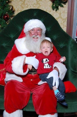 25 of The Saddest Santa Pictures Ever