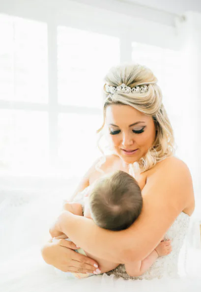Bride Breastfeeds Baby During Wedding Ceremony In Sweet Viral Photo