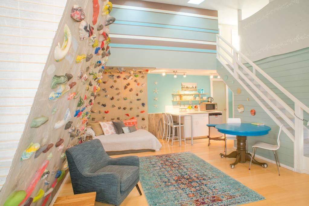 12 Of The Most Epic Family-Friendly Airbnb Getaways In The U.S.