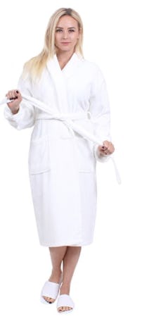 8 Gifts For The Divorced Mom You Adore