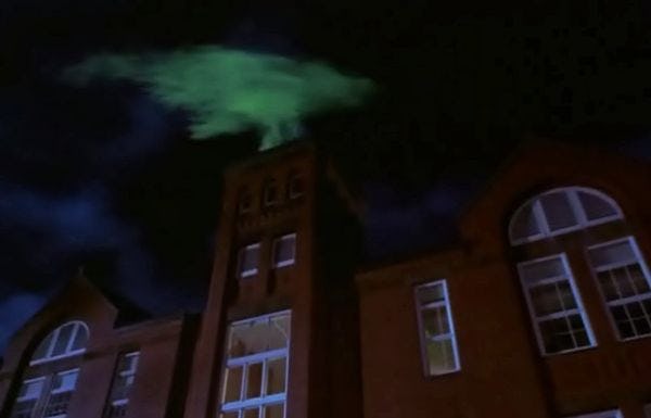 This ‘Hocus Pocus’ Walking Tour Will Give You The Most 90s Halloween Ever