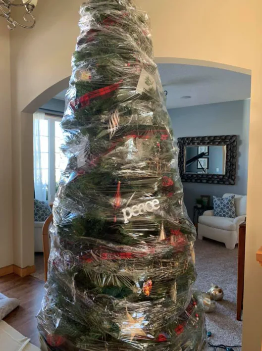 If Your Tree’s Still Up, Let This Mom’s Genius Hack Save Your Life