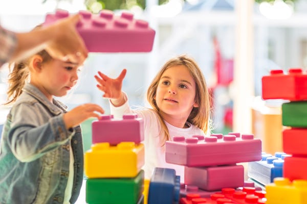 Why I Don’t Force My Kids To Share Their Toys