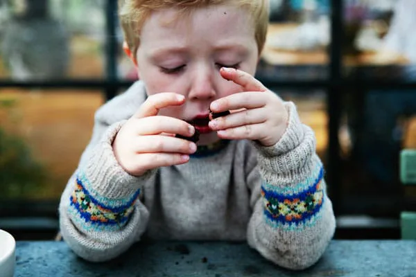 My Toddler Choked On An Apple