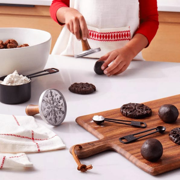 Target Is Selling A Giant Cookie Cutter That Makes 24 Christmas Cookies ...