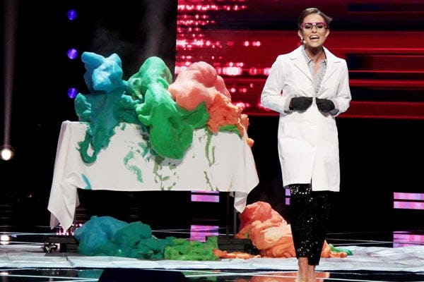 Miss America Wins After Doing Science Experiment For Talent Portion