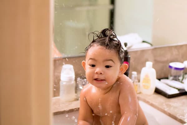 15 Aquarius Names For Your Little Water-Bearer