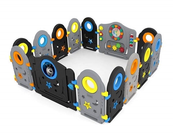 The Best Play Yards & Playpens To Keep Your LO Contained Anytime, Anywhere