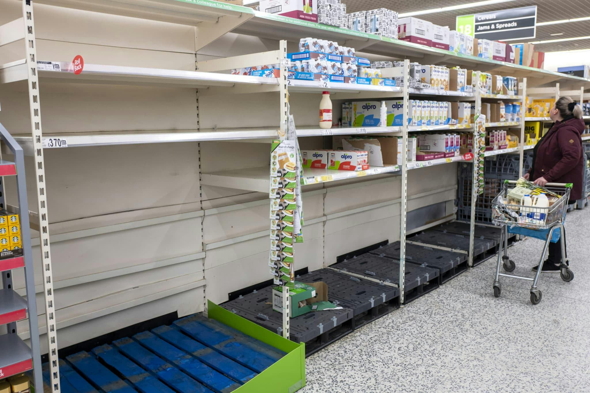 People Are Sharing Pictures of Empty Store Shelves Amid Coronavirus ...