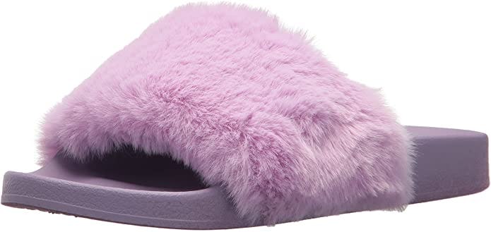 11 Ridiculously Cozy, Fuzzy Slippers— Our Favorite WFH Shoes