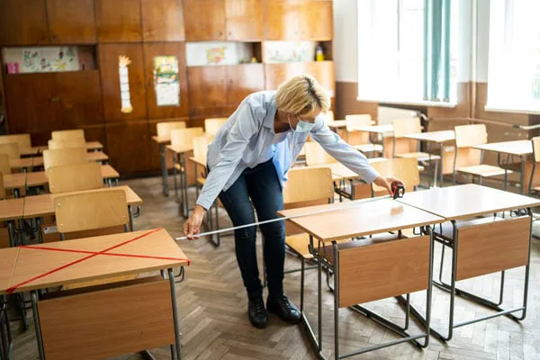 Socially-Distanced Classrooms Would Erase (Most Of) The Benefits Of In ...