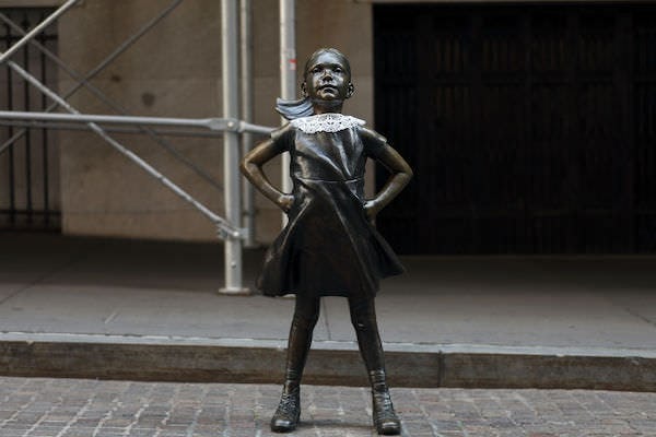 Someone Put RBG’s Collar On The ‘Fearless Girl’ And It’s So Perfect