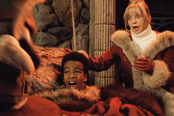 The First Full Trailer For ‘Christmas Chronicles 2’ Is Here