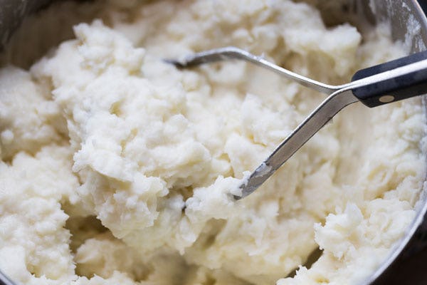 This Mashed Potato ‘Volcano’ Recipe From The 1940s Is Actually Amazing