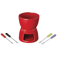 This Mini Fondue Set Is Perfect For A Sweet Valentine’s Day In