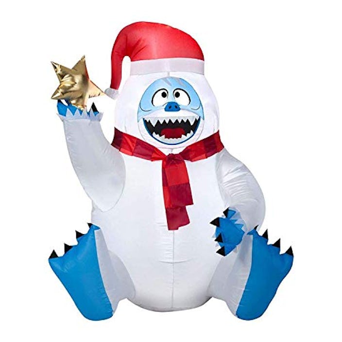 16 Christmas Inflatables That Will Make Your Front Yard So Extra