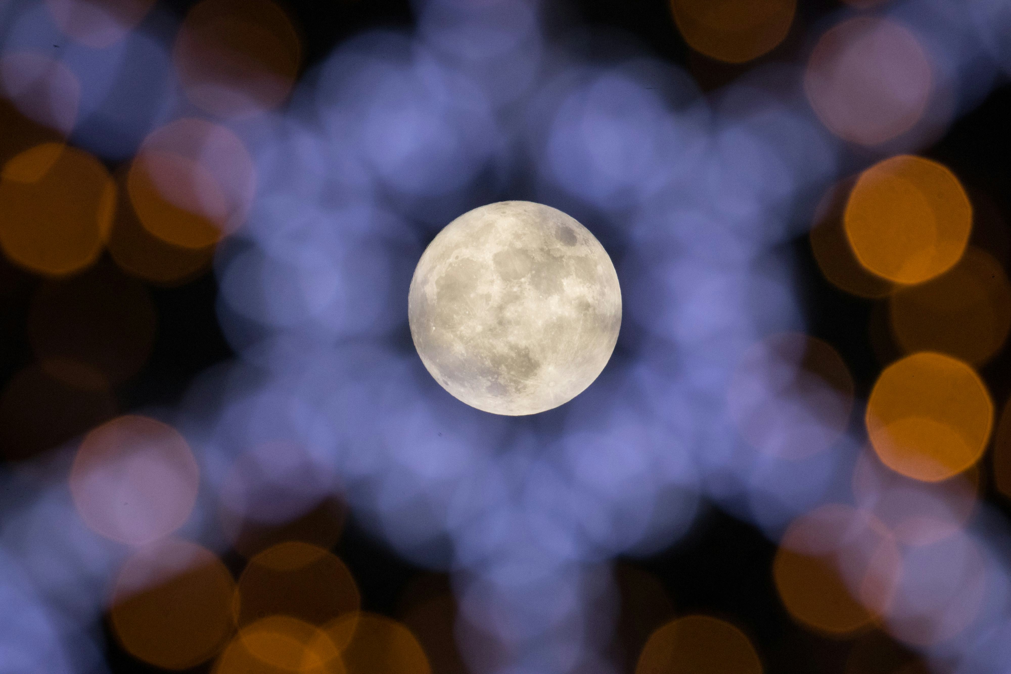 Why Do We Have Different Names For The Full Moon? The Frost Moon Is ...