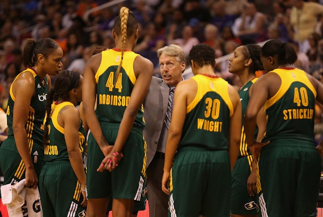 13 Athlete Protests In History That Risked Everything For Your Freedom