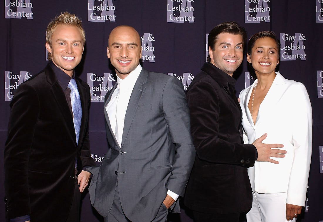 Who Is The Six Flags Dancing Man? Danny Teeson Is Actually A ...