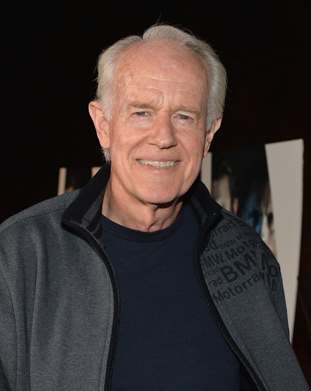 Who Plays Lee Miglin On 'The Assassination Of Gianni Versace'? Mike ...