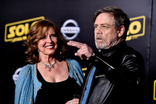 Mark Hamill's Sweet Anniversary Post Celebrates 40 Years With His Wife ...