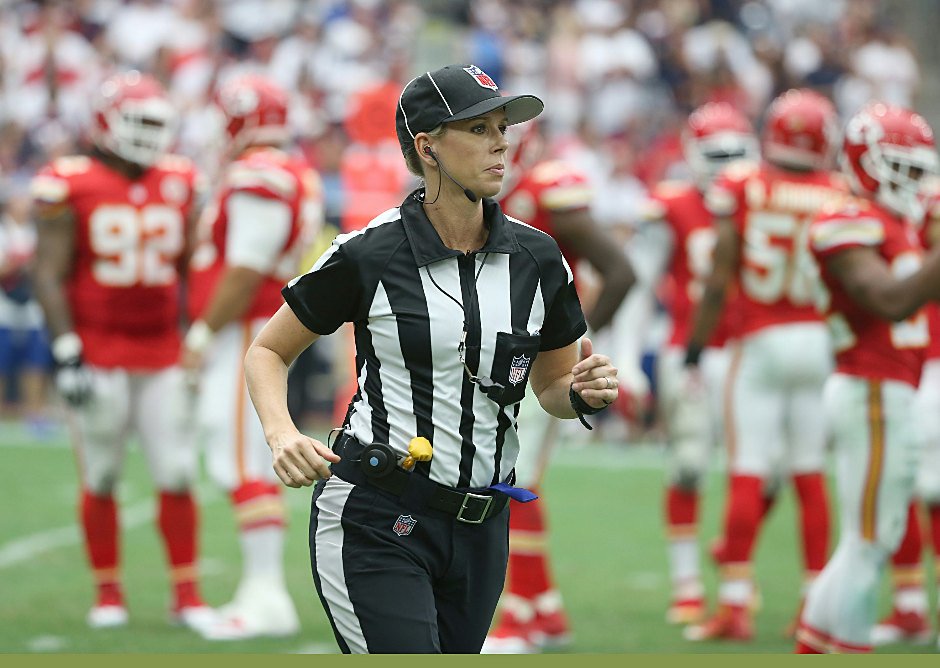 Who Is Samantha Rapoport? The NFL Exec Wants To Smash The League's Boys ...
