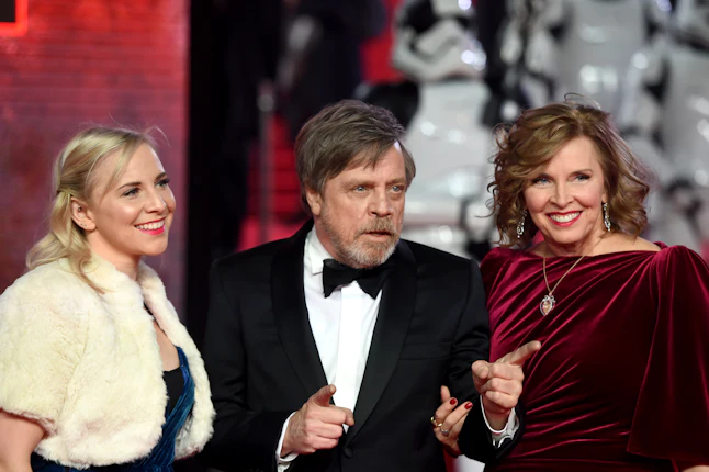 How Did Mark Hamill Meet His Wife Marilou York? The Couple Has A ...