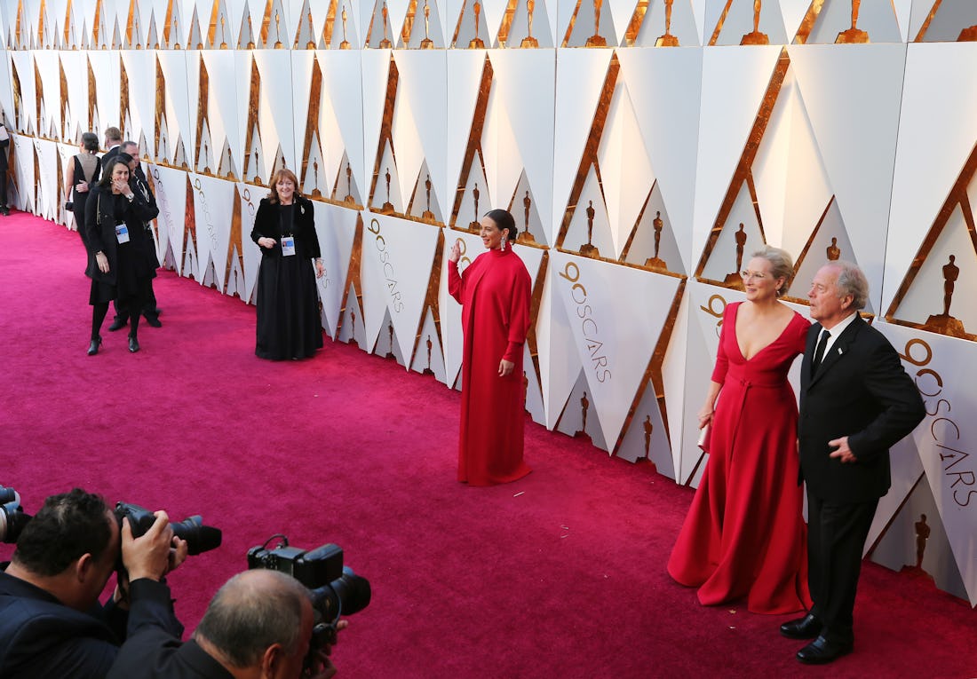This Fake Tweet About Meryl Streep’s Husband Went Viral During The 2018 Oscars — CORRECTION