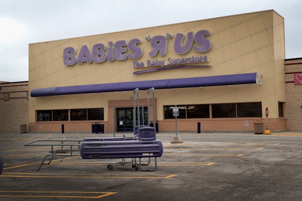 Have A Babies "R" Us Registry? Here's Where To Take It Now