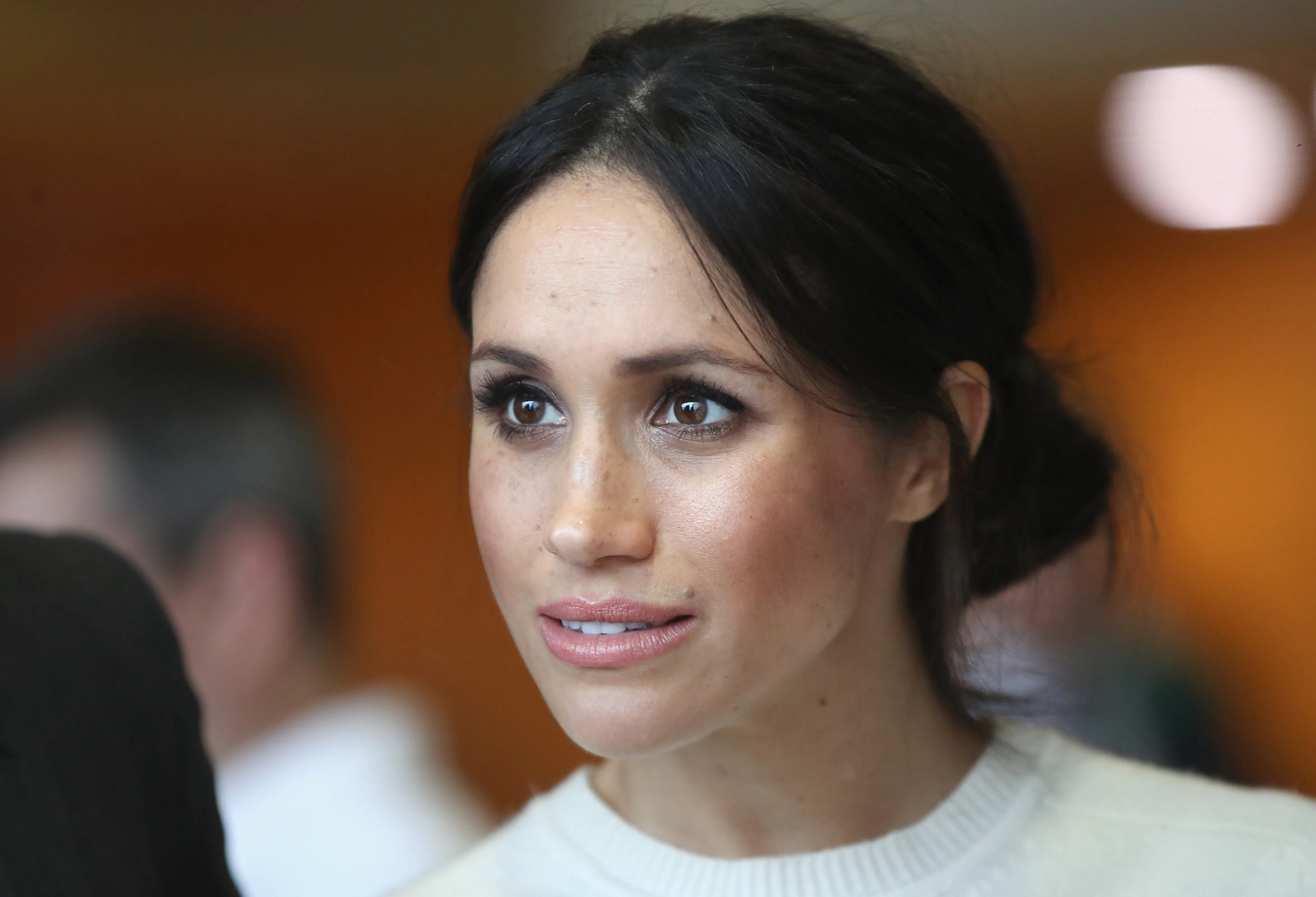 The Meghan Markle Biography Is Here & These Are The 13 Most Interesting ...