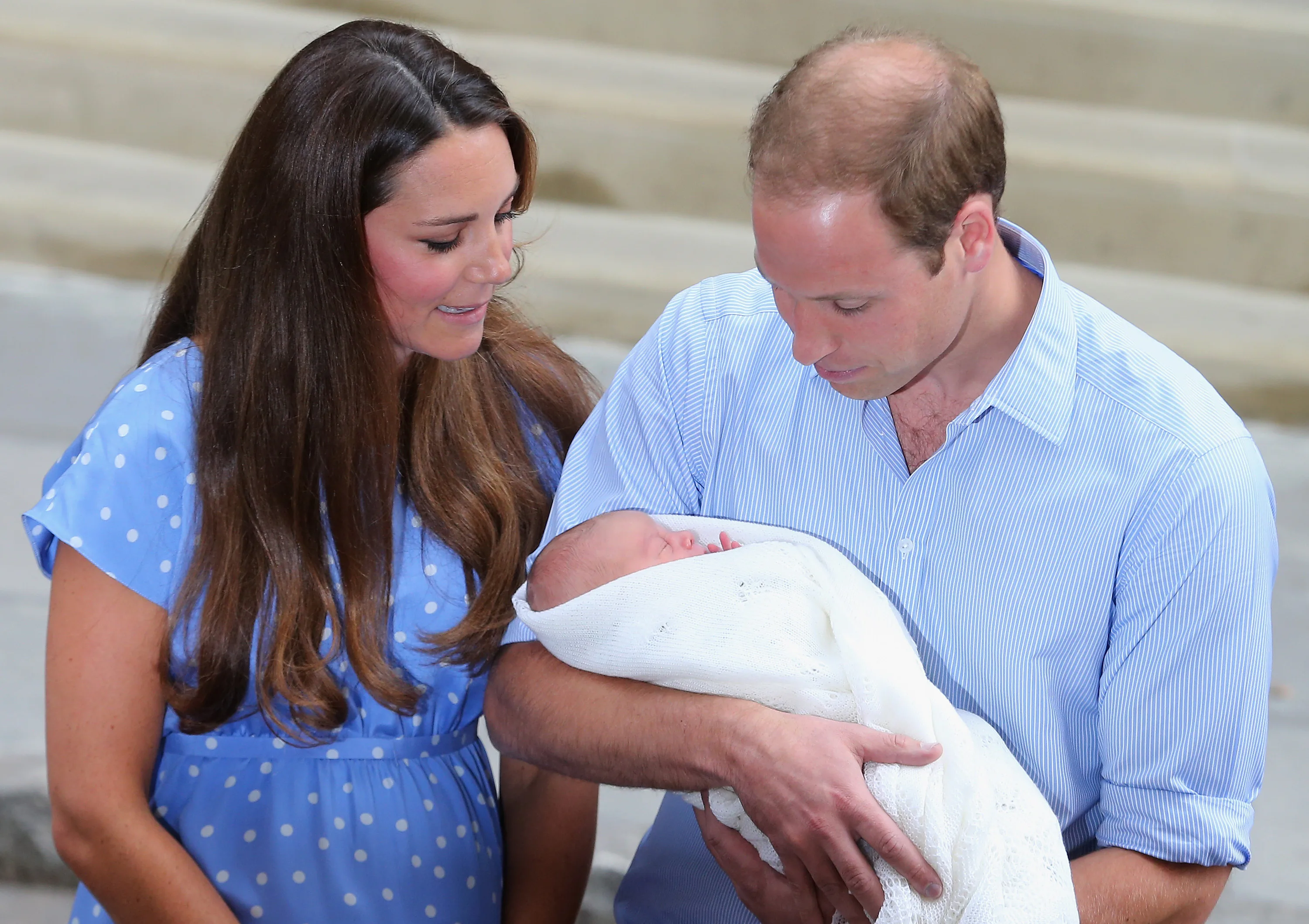 Photos Of Kate Middleton Leaving The Hospital All Three Times Show How ...