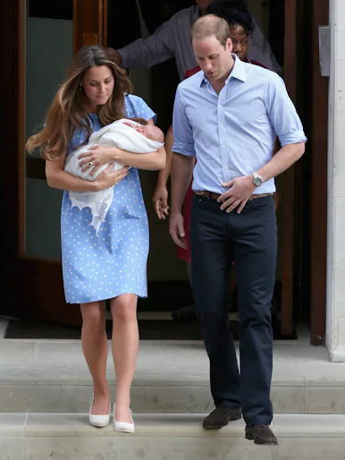 Photos Of Kate Middleton Leaving The Hospital All Three Times Show How ...
