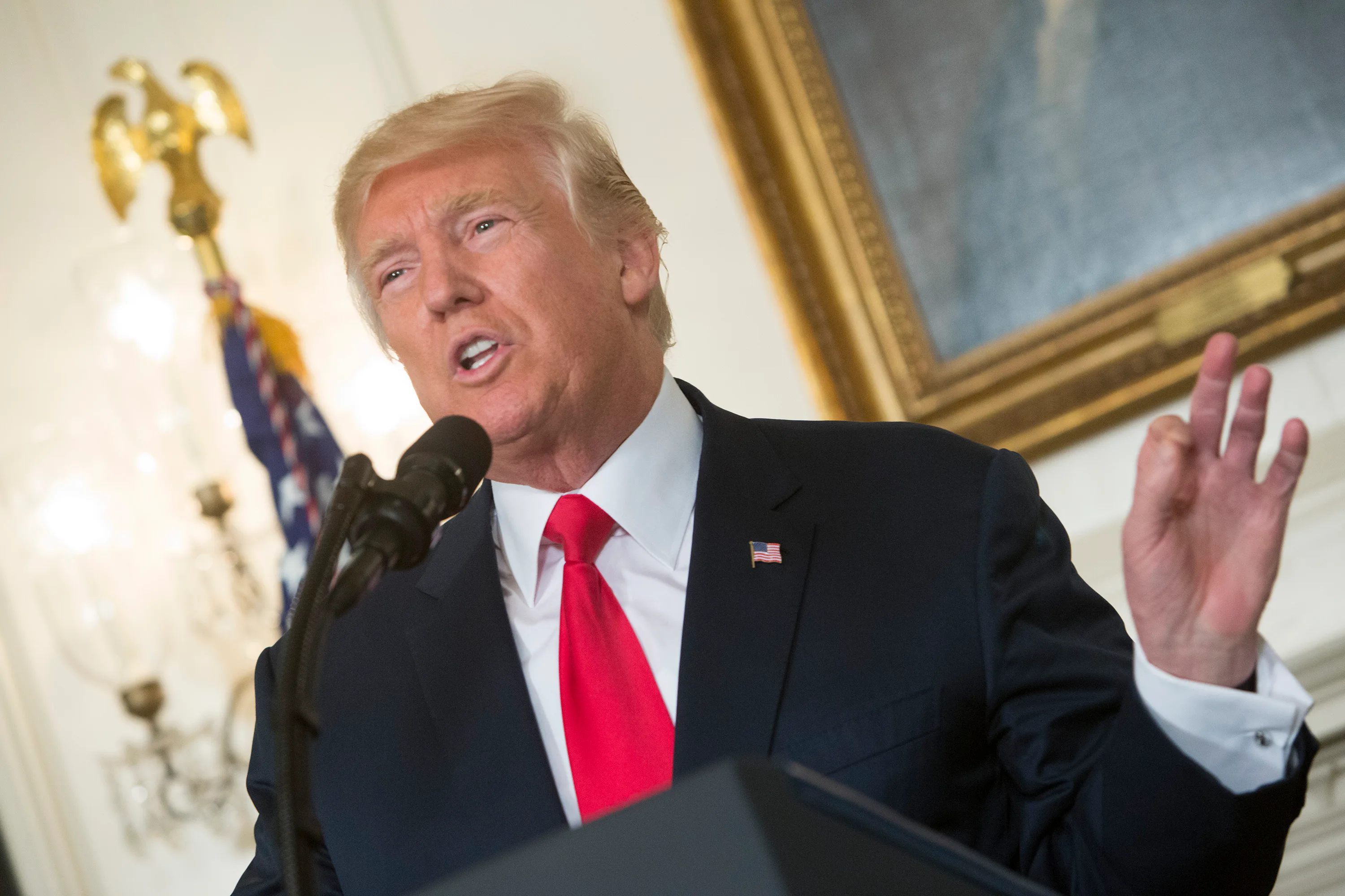 Trump's Response To The Waffle House Shooting Has Been Nonexistent ...